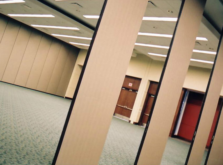 9 Reasons to buy a Moderco Operable Partition System for your Office ...