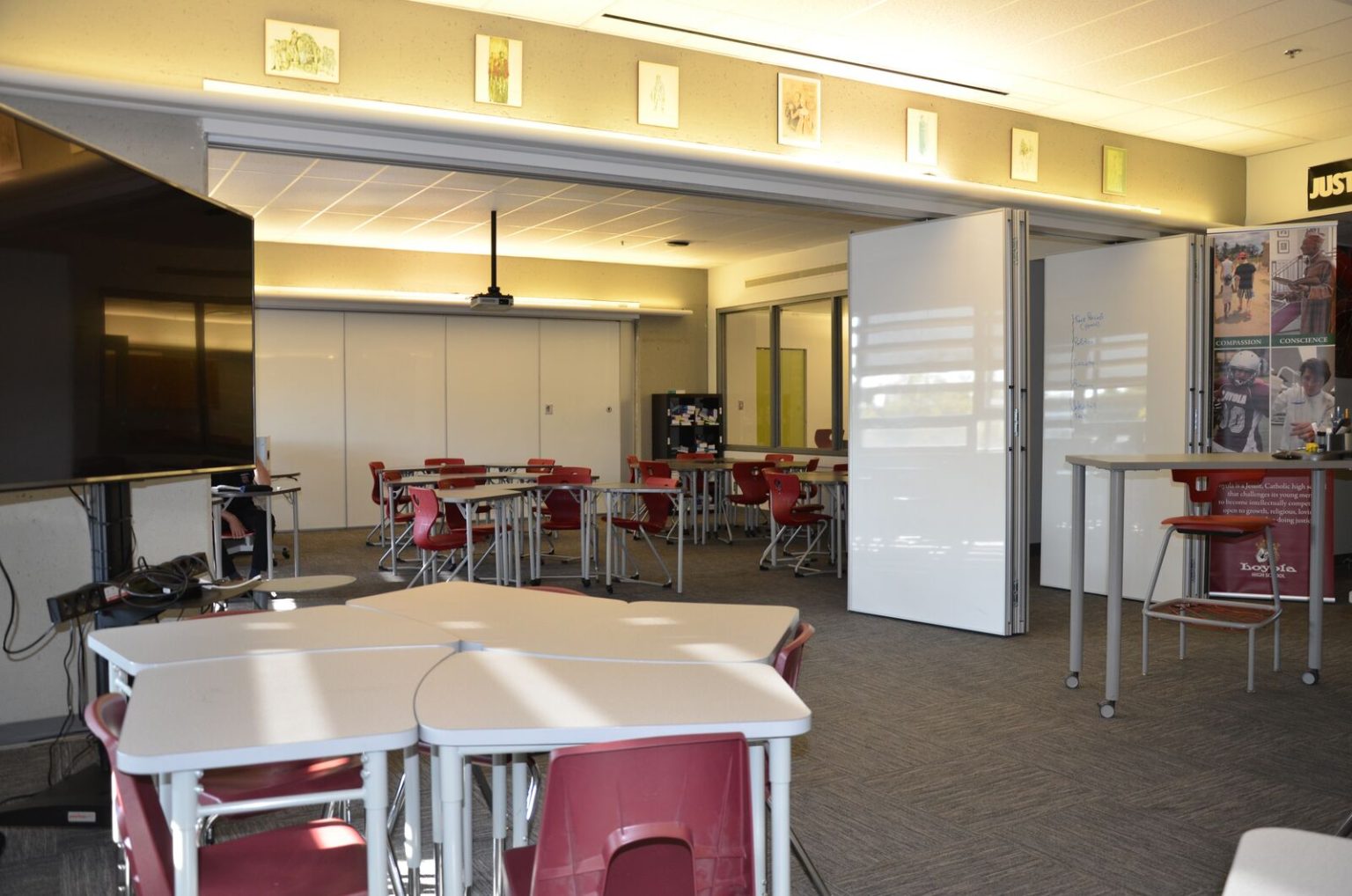 Moderco: designer, engineer & manufacturer of Partition System