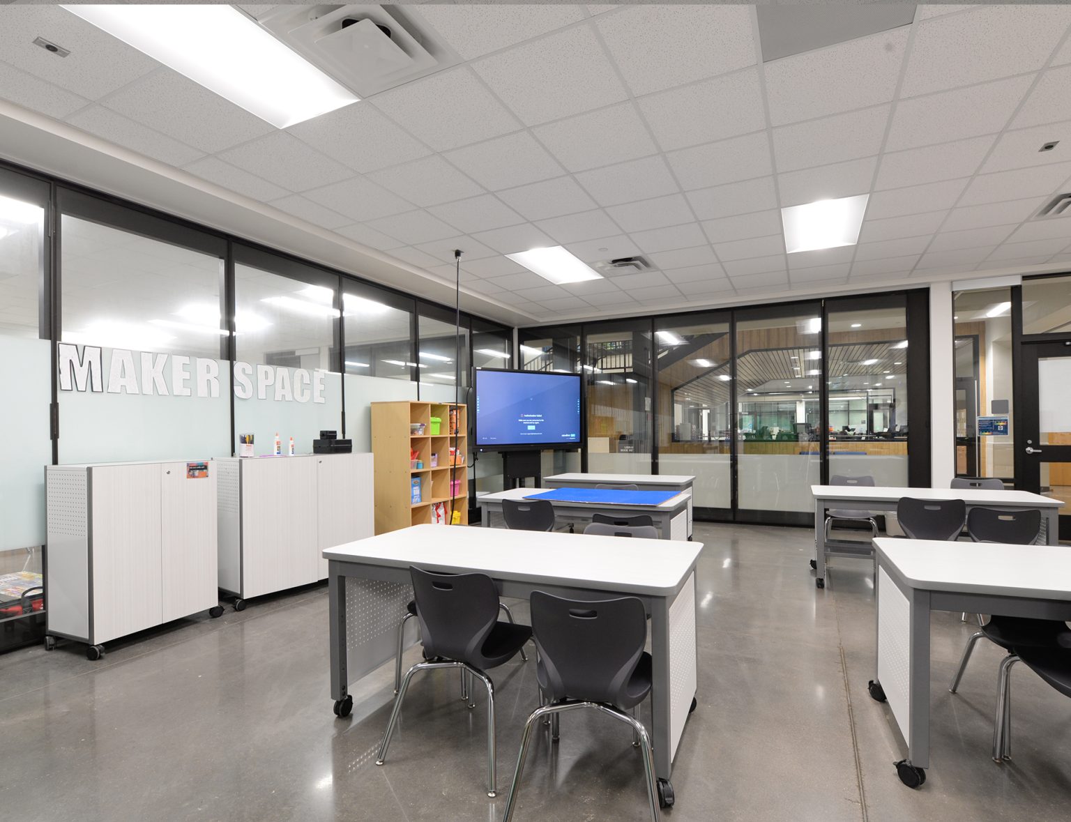 Moderco: designer, engineer & manufacturer of Partition System