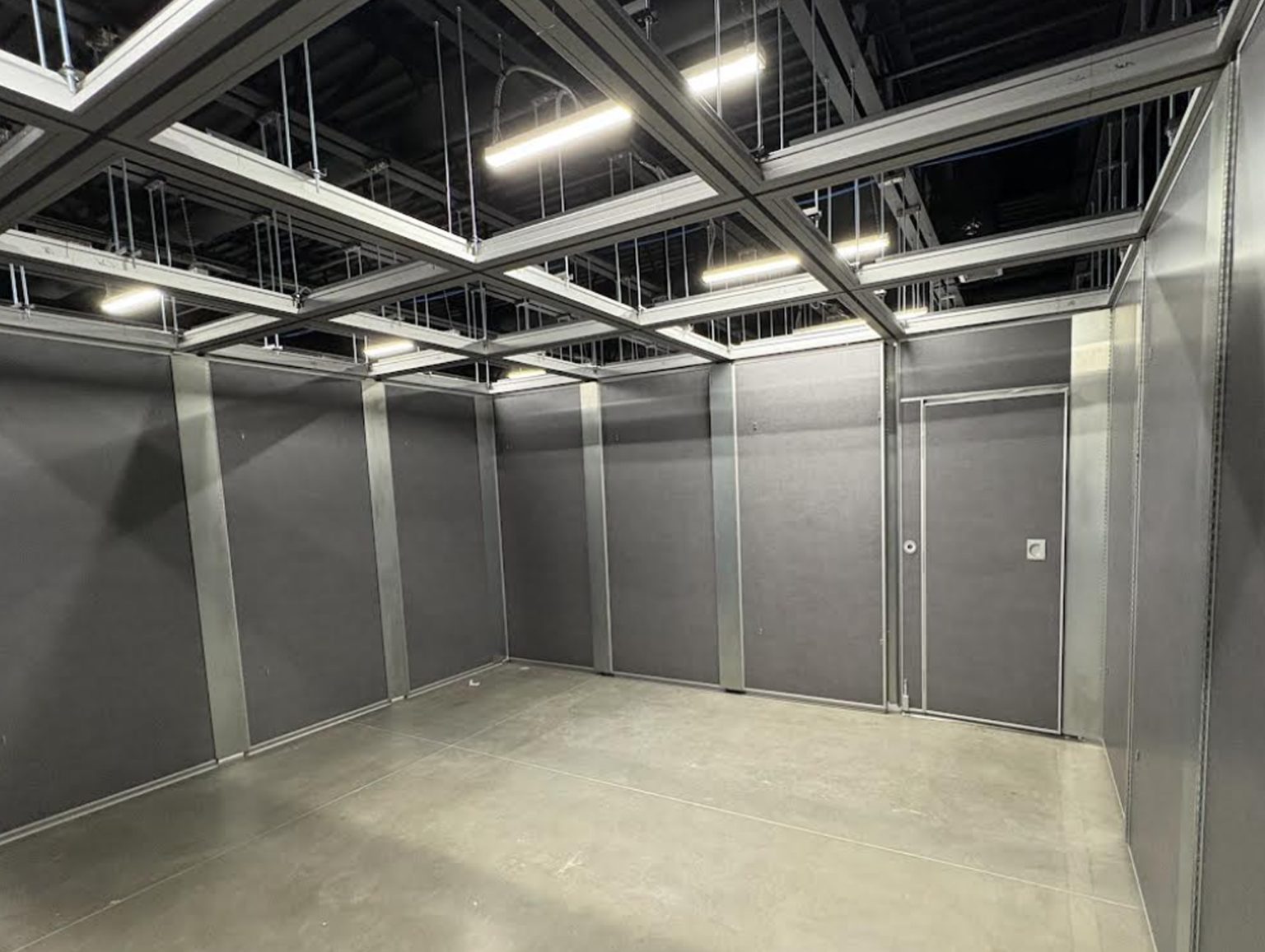 Moderco: designer, engineer & manufacturer of Partition System